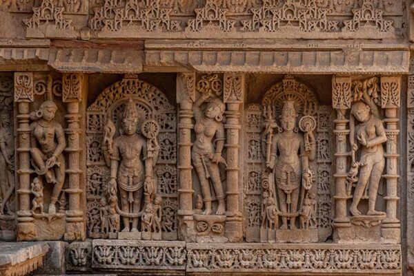 Bhagwan Vishnu Carved at Rani ki Vav Stepwell Wallpaper Mural - Magicdecor®