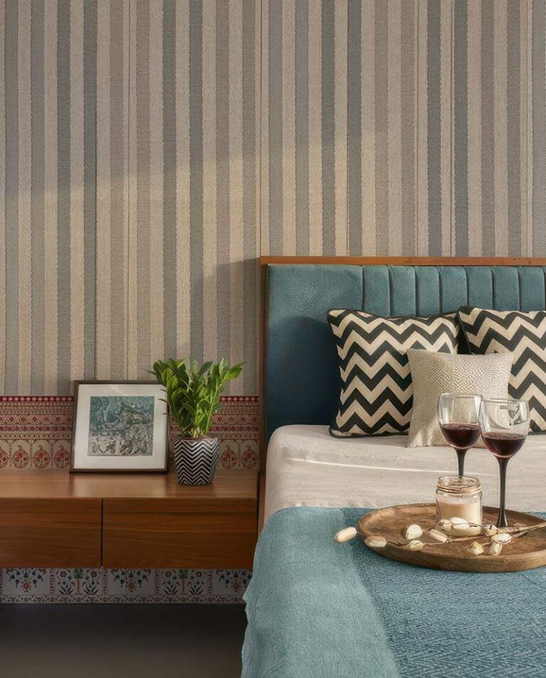 Saaj, Premium Ethnic Indian Kalamkari Design Wallpaper Mural ...