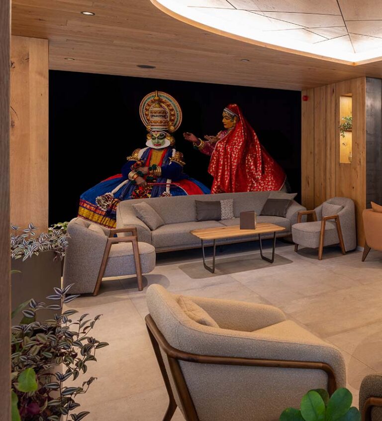 Kathakali Performer in The Virtuous Pachcha (Green) Role Wallpaper ...