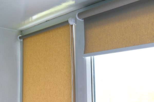 5 Common Roller Blind Problems and How to Fix Them - Magicdecor®